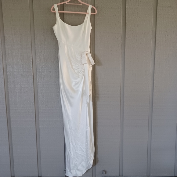 cinq a sept | Dresses | Cinq Sept Cream Maxi Dress | Poshmark